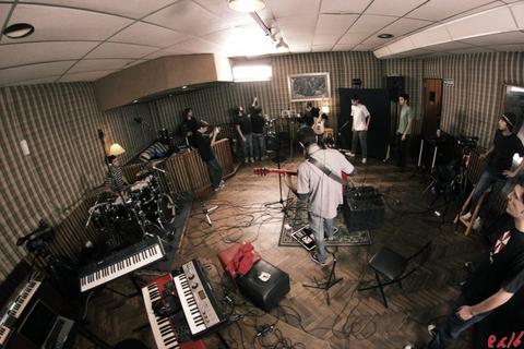 OurStage | Tori Welles by Simon Fuga